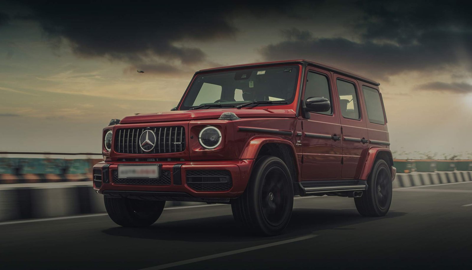 Arka Luxury Car Rental - Dubai